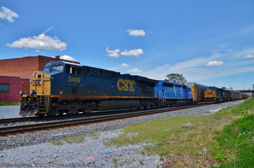 CSX 5409 has the problem car.